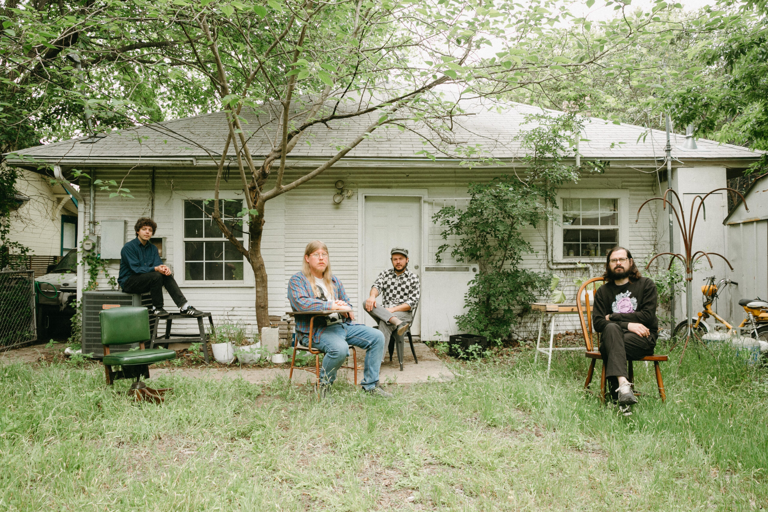 Holy Wave Share New Single "Bog Song" | Suicide Squeeze Records